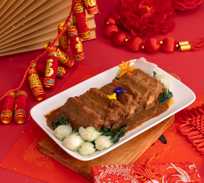 客家芋头扣肉 Hakka Pork with Taro Twist — Hometaste